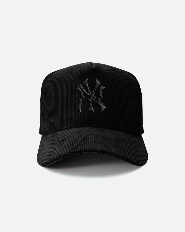 BLACK Classic New York Cap – FAITH BY LUIS